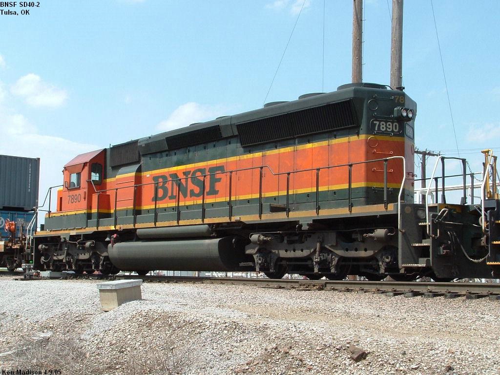 BNSF ex-ING powered SD40-2
